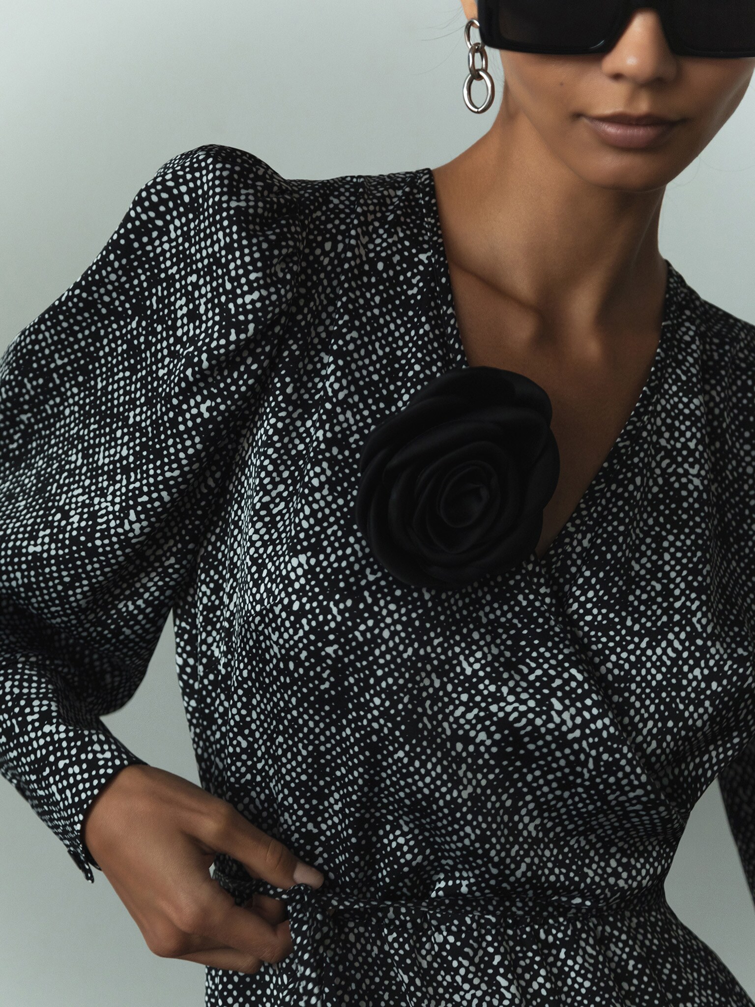 Wrap-bodice mini dress with tonal sash :: LICHI - Online fashion store