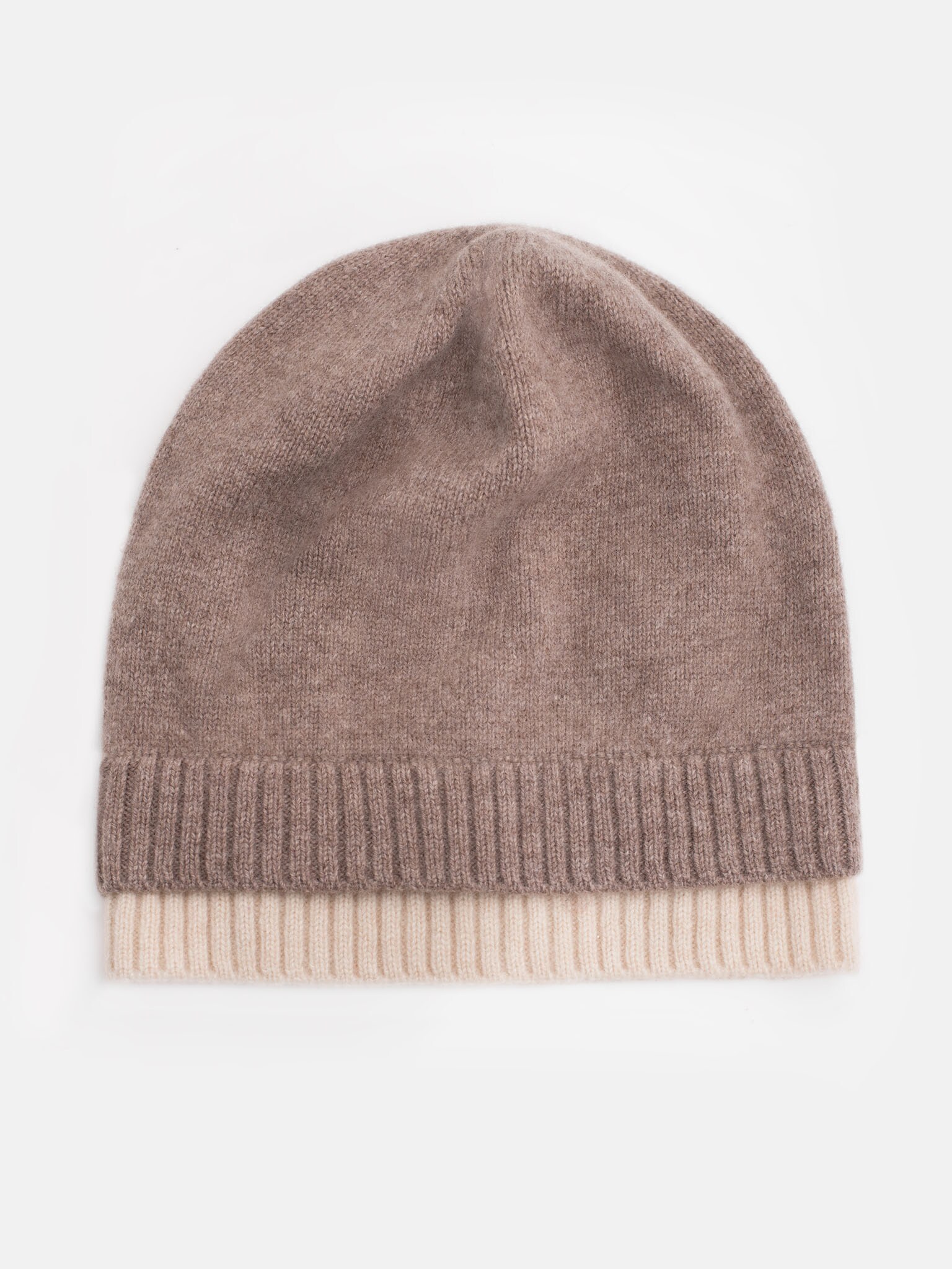Two-tone beanie :: LICHI - Online fashion store
