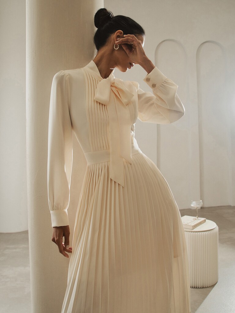 Midi Dress With Pleated Details And Bow Lichi Online Fashion Store