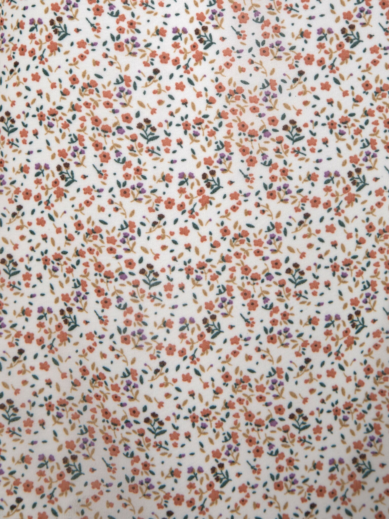 LICHI - Online fashion store :: Light blouse with flounce and tie up collar