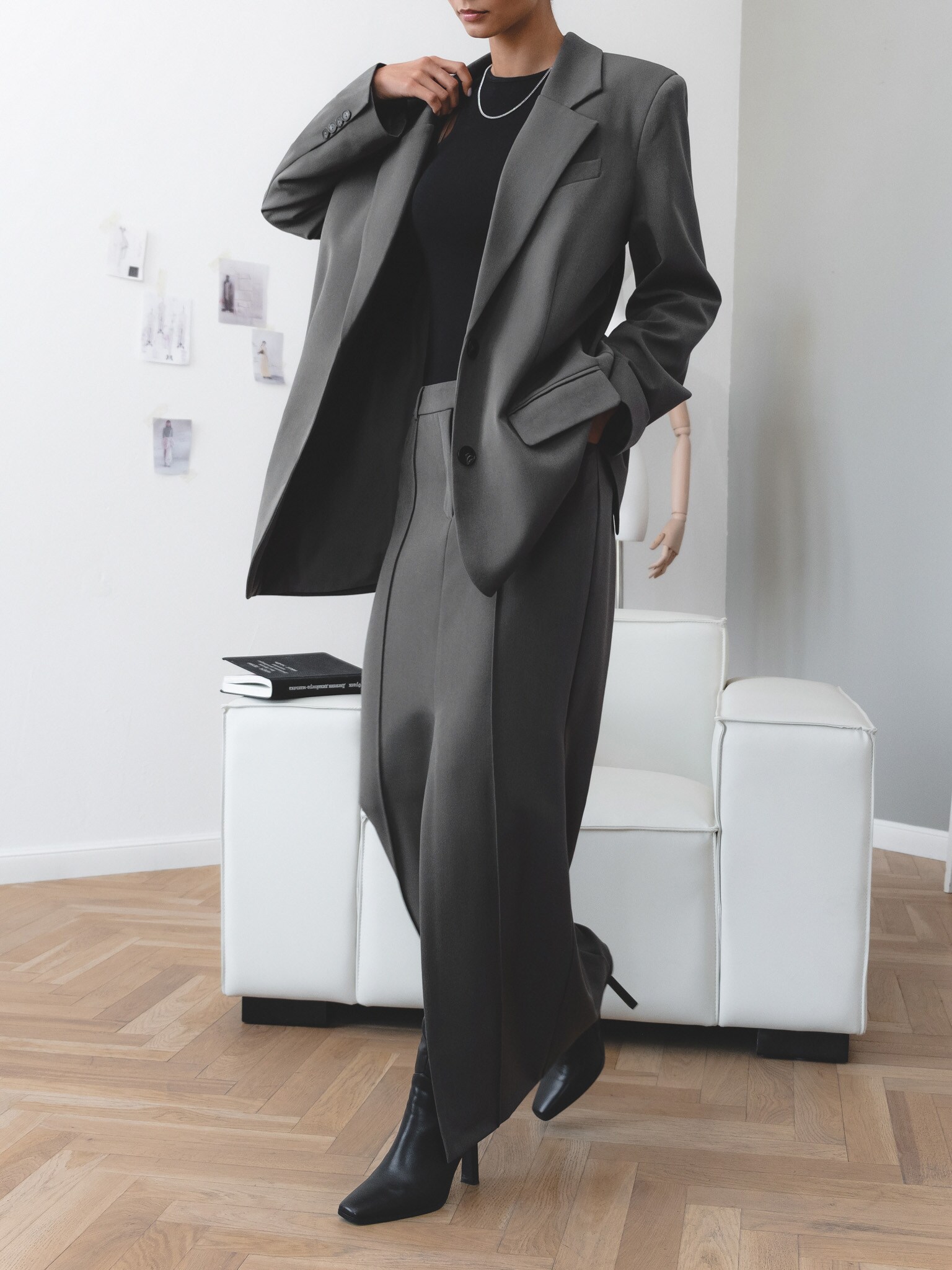 Single-breasted oversize jacket from suiting fabric :: LICHI - Online ...