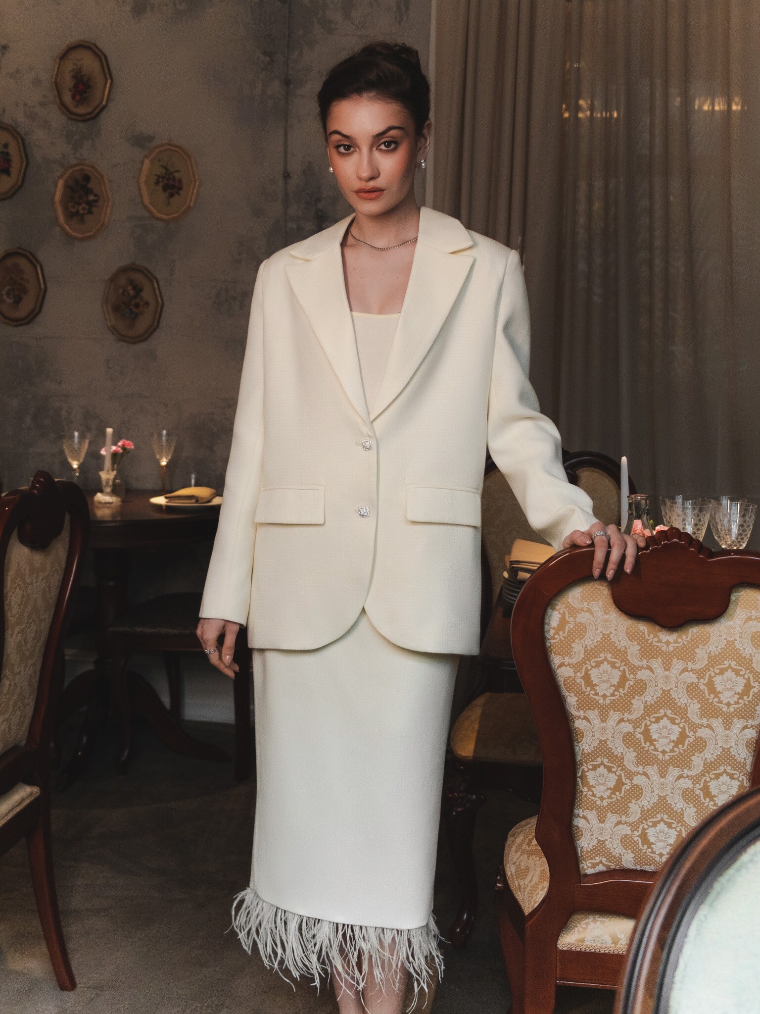 Однобортный жакет с акцентными пуговицами :: LICHI - Online fashion store