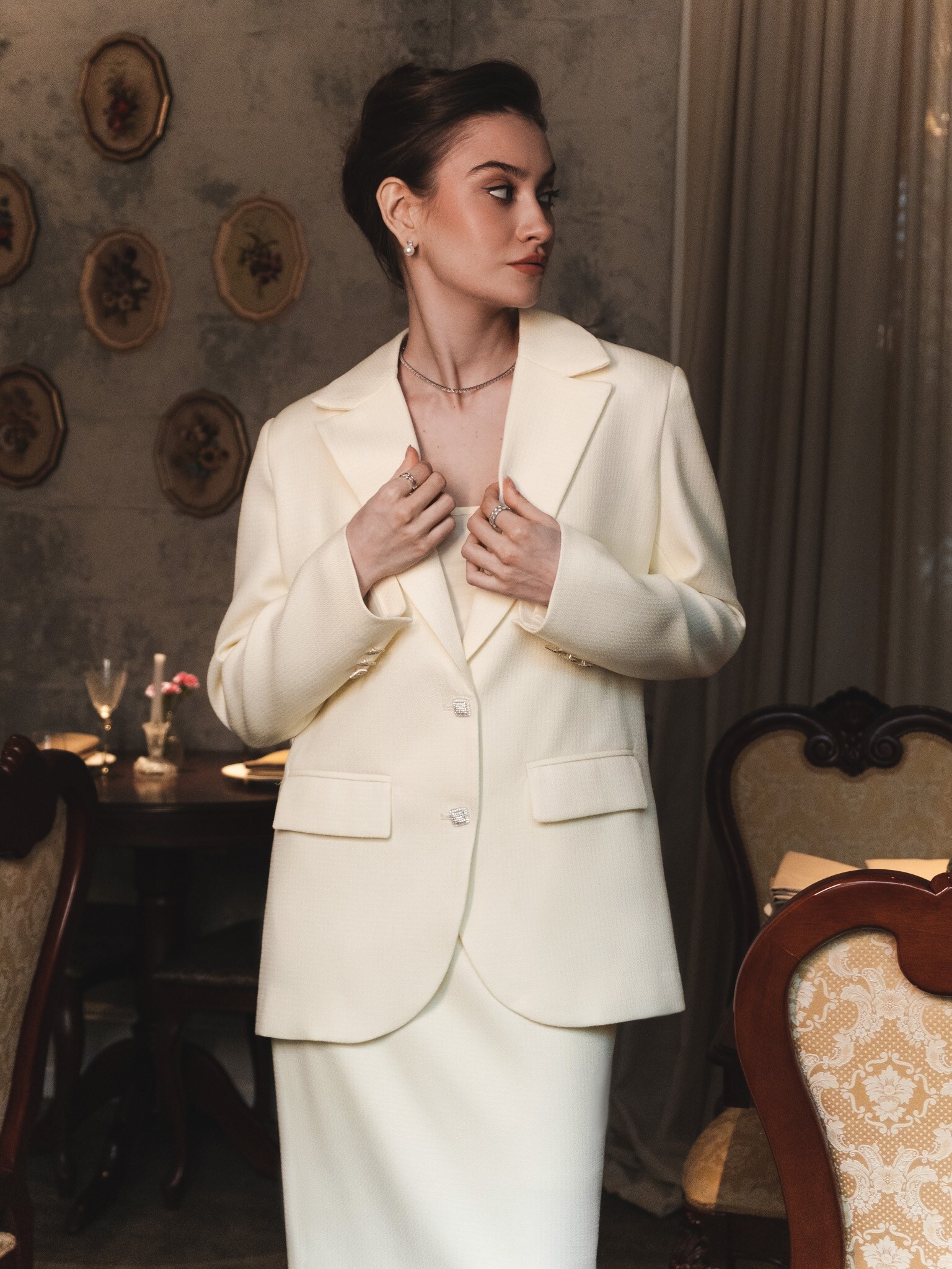 Однобортный жакет с акцентными пуговицами :: LICHI - Online fashion store