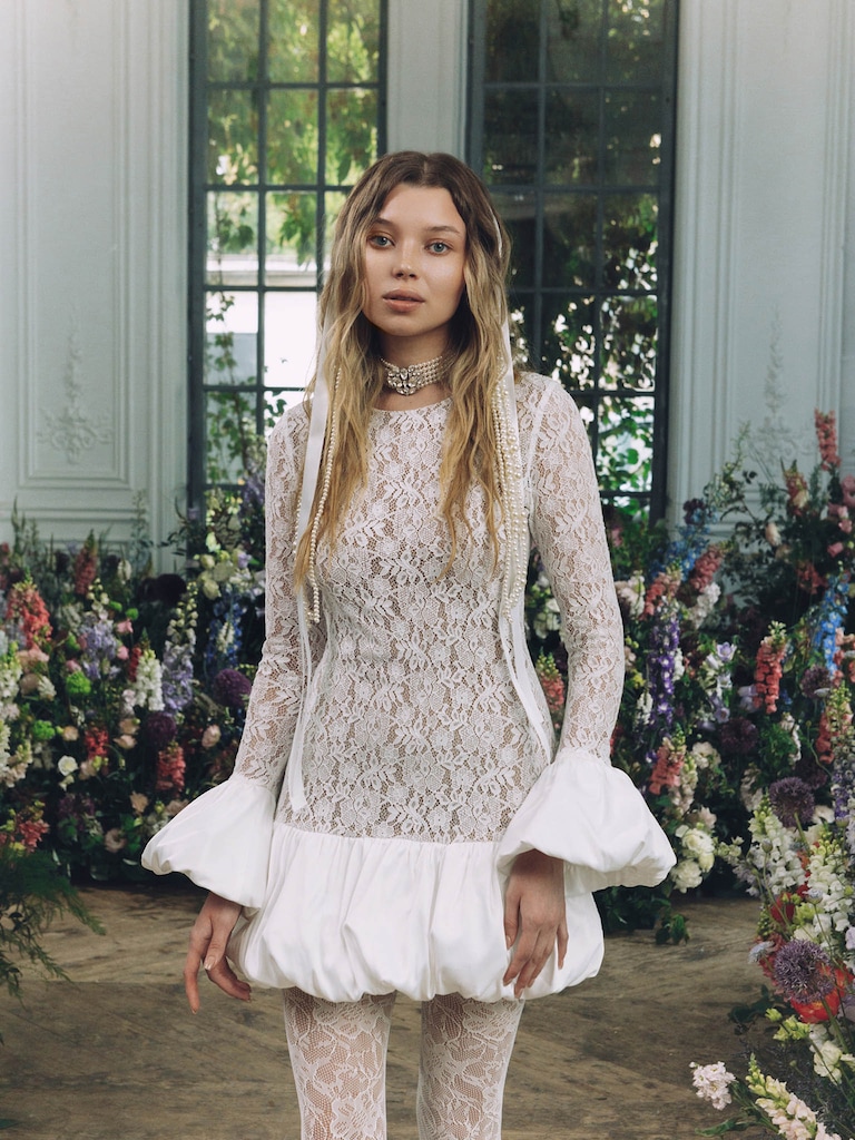 Lace Mini Dress With Voluminous Cuffs And Balloon Skirt Lichi