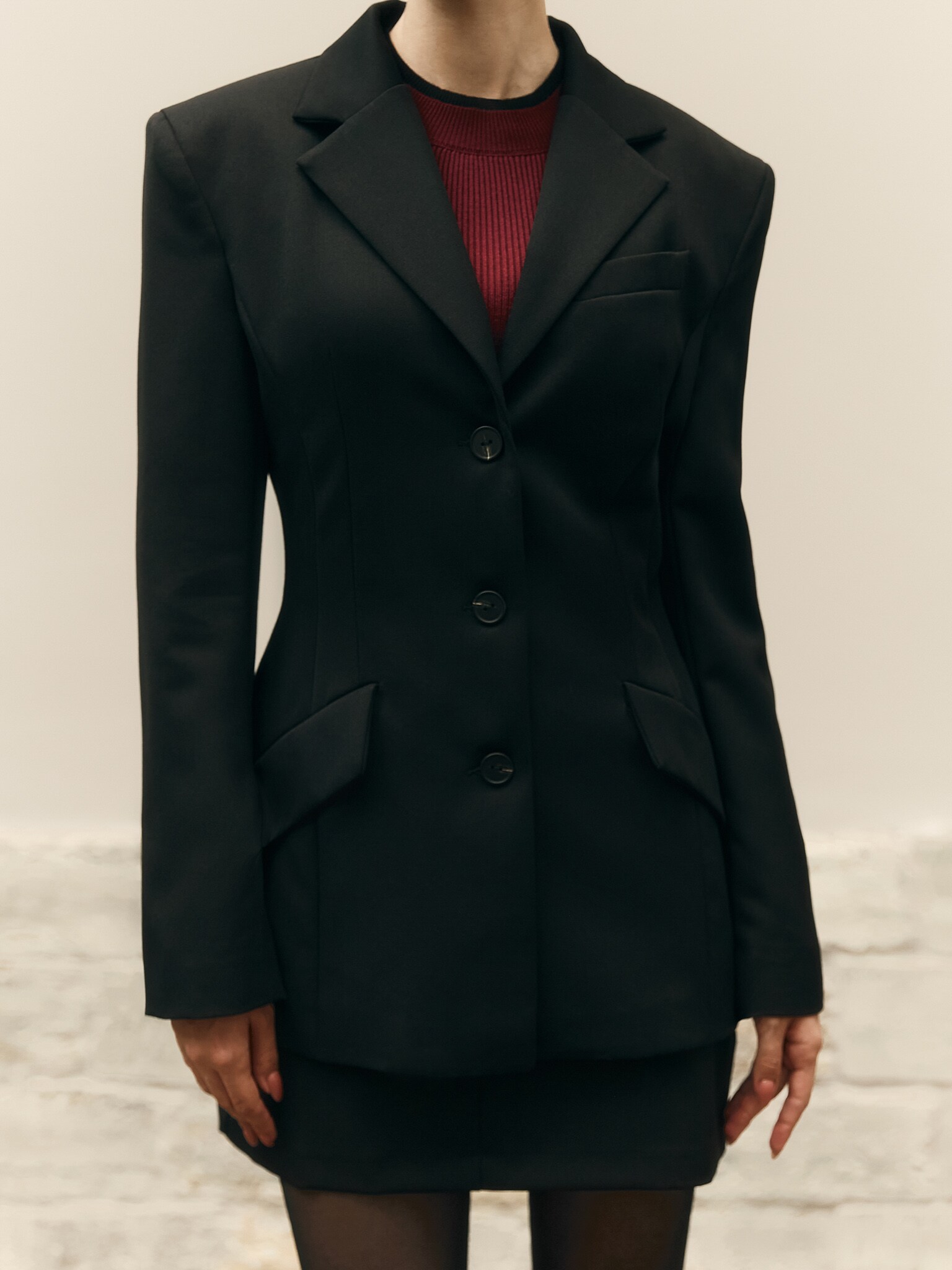 Single-breasted jacket with fitted silhouette :: LICHI - Online fashion ...