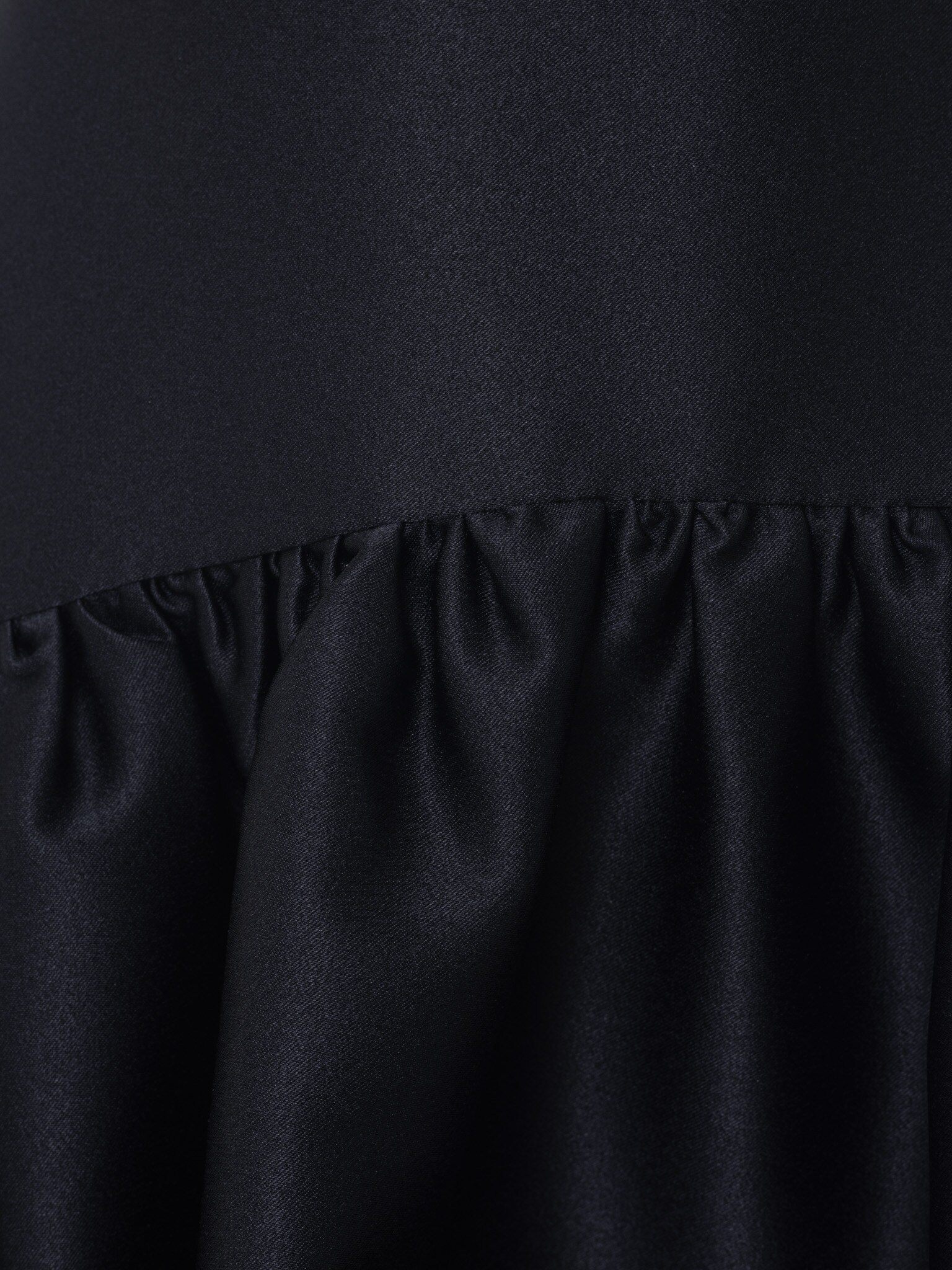 Платье мини с юбкой баллон :: LICHI - Online fashion store