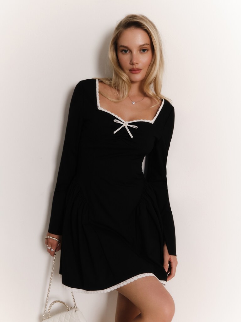 Mini dress with contrasting trim and bow :: LICHI - Online fashion store