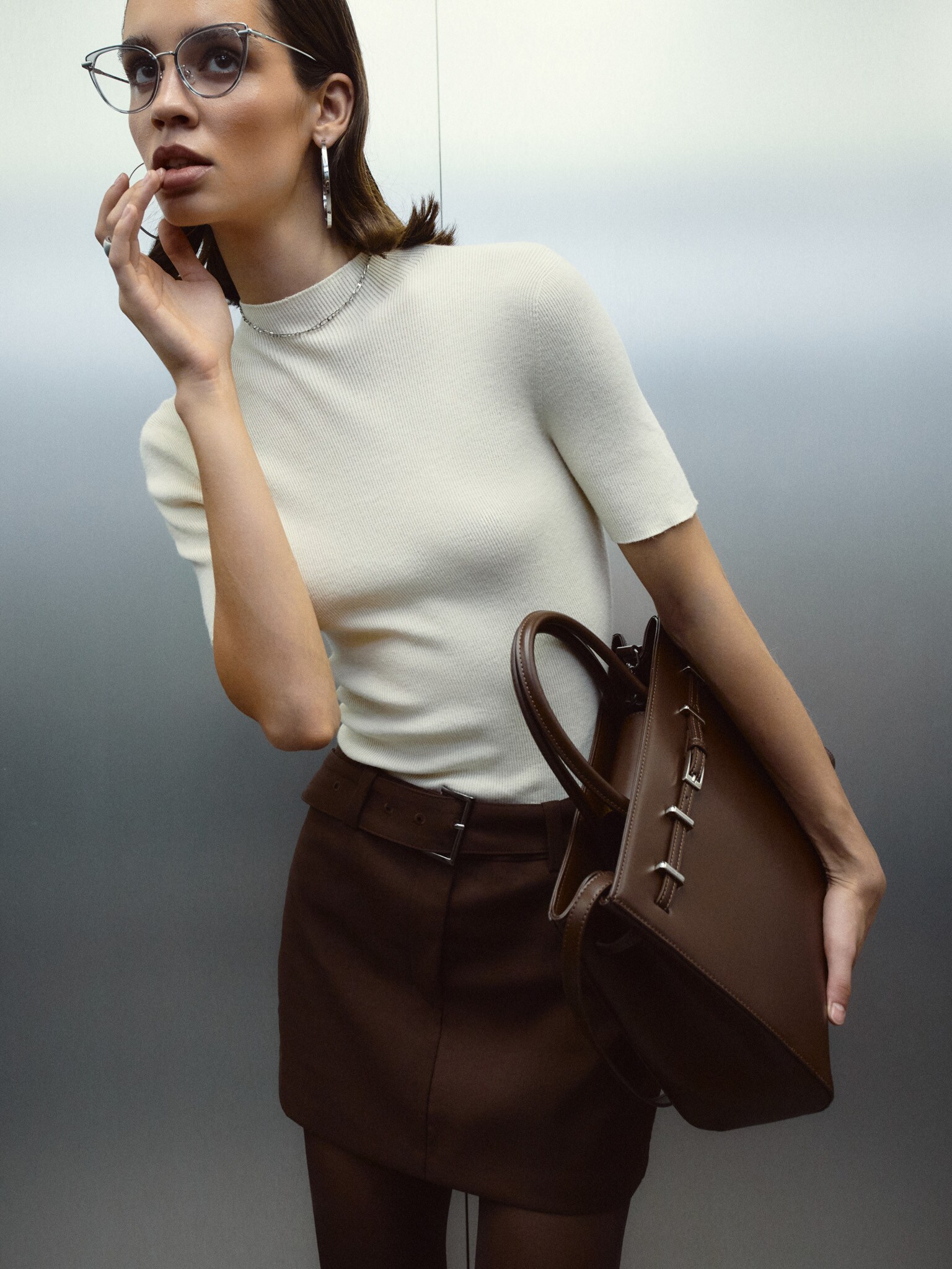 Short-sleeved ribbed knit top :: LICHI - Online fashion store