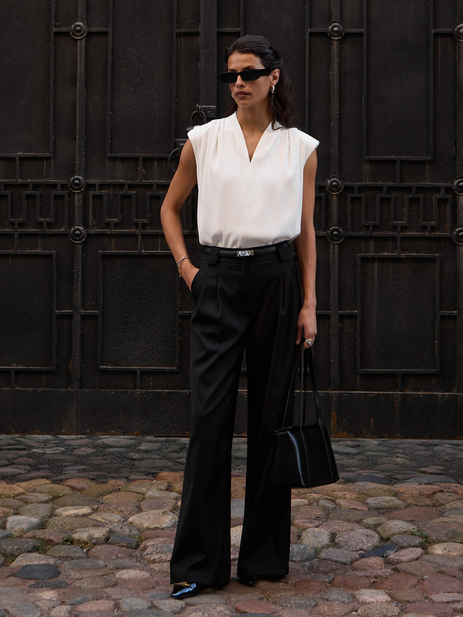 Palazzo trousers with wide belt loops :: LICHI - Online fashion store